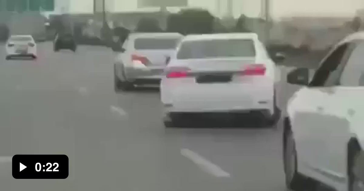 Just some car dancing - 9GAG