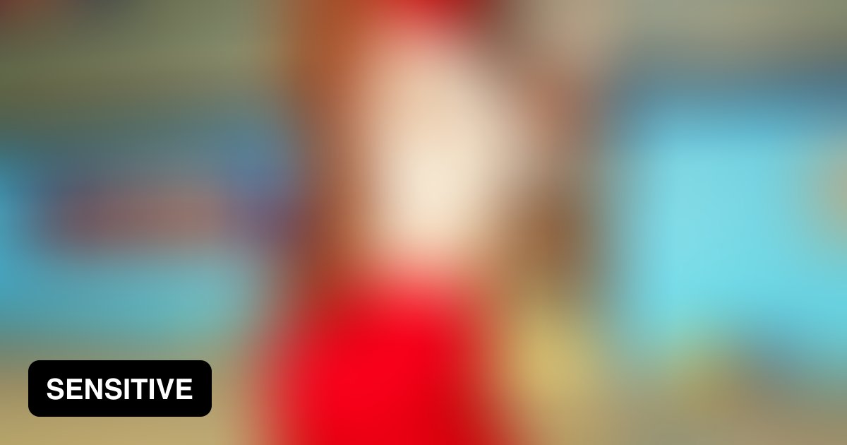 Madelaine Petsch twerking over 2025 - 9GAG