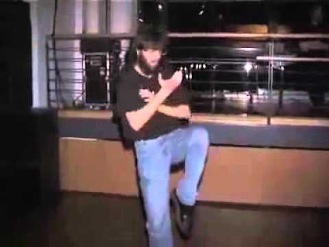 Karate Dancing To Offspring - 9GAG