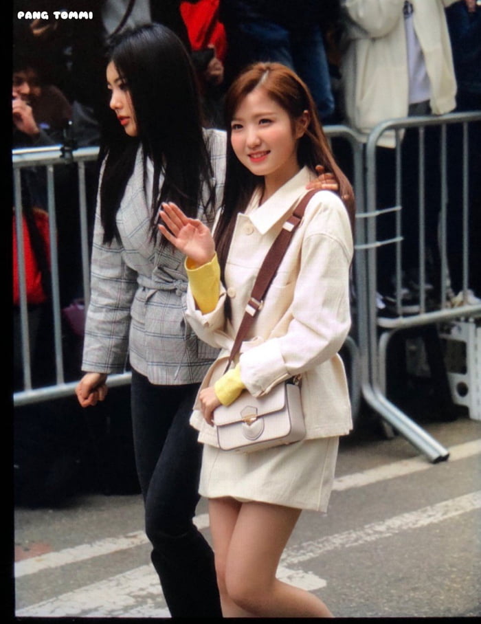 This way Miss. - 9GAG