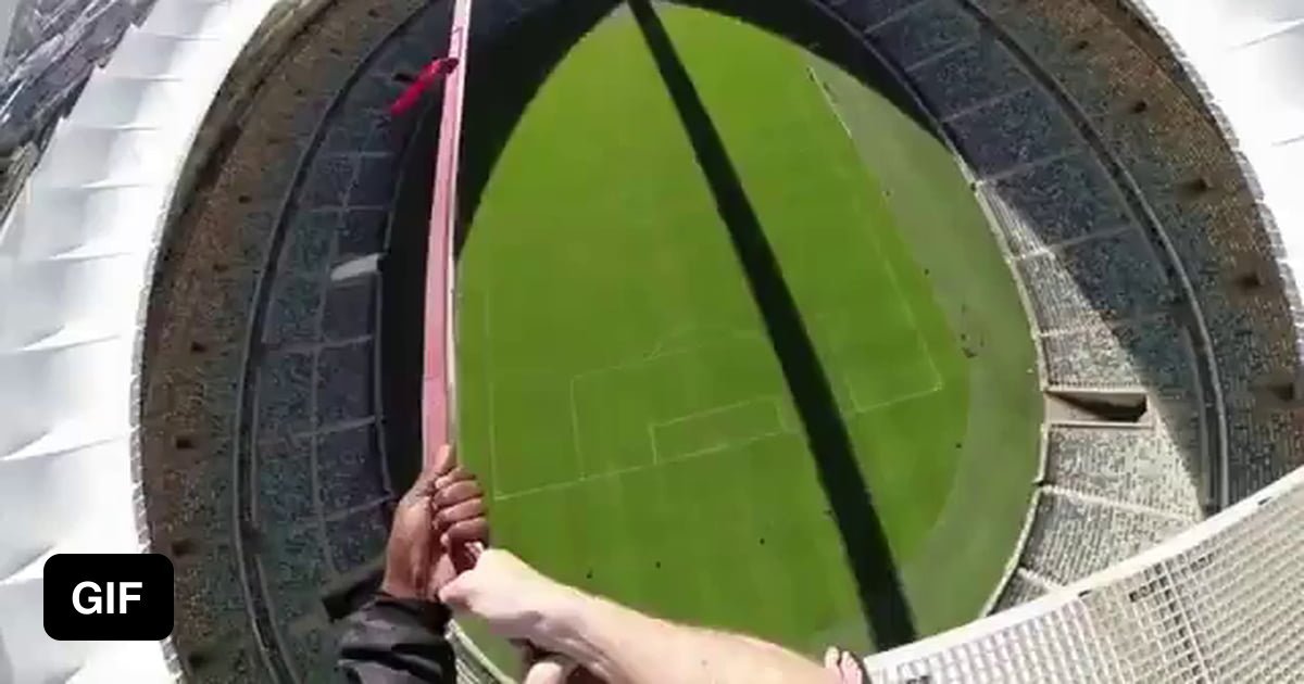 Stadium rope swing - 9GAG