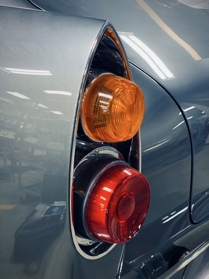 Your daily dose of Ferrari - 9GAG