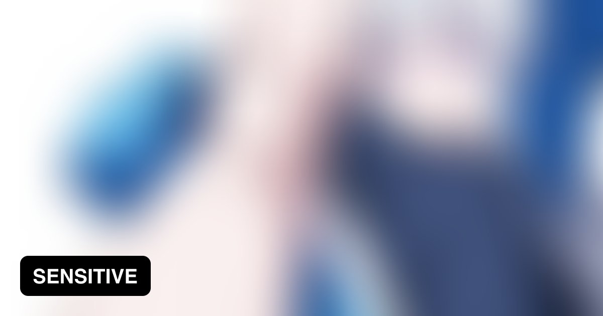 Noa with her leg up high - 9GAG