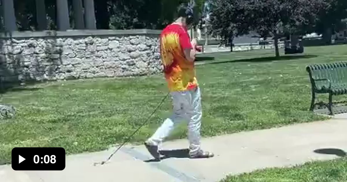 Do you ever get the feeling you're missing something...? - 9GAG