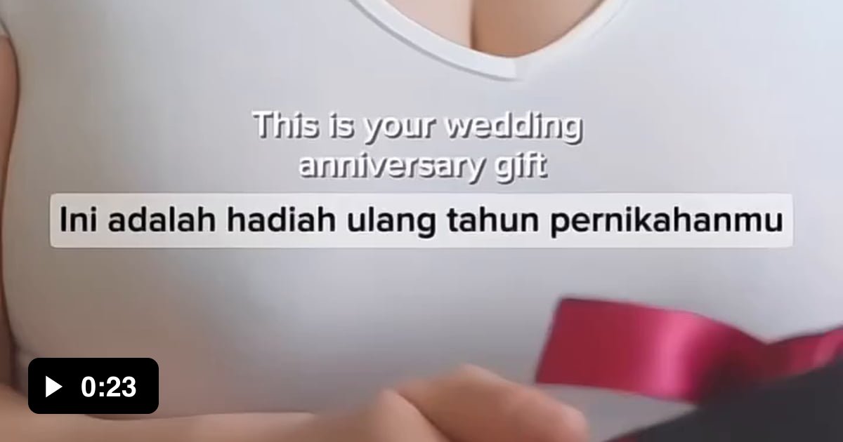 Brother gives his Sister a gift for her Wedding Anniversary, what a nice guy - 9GAG