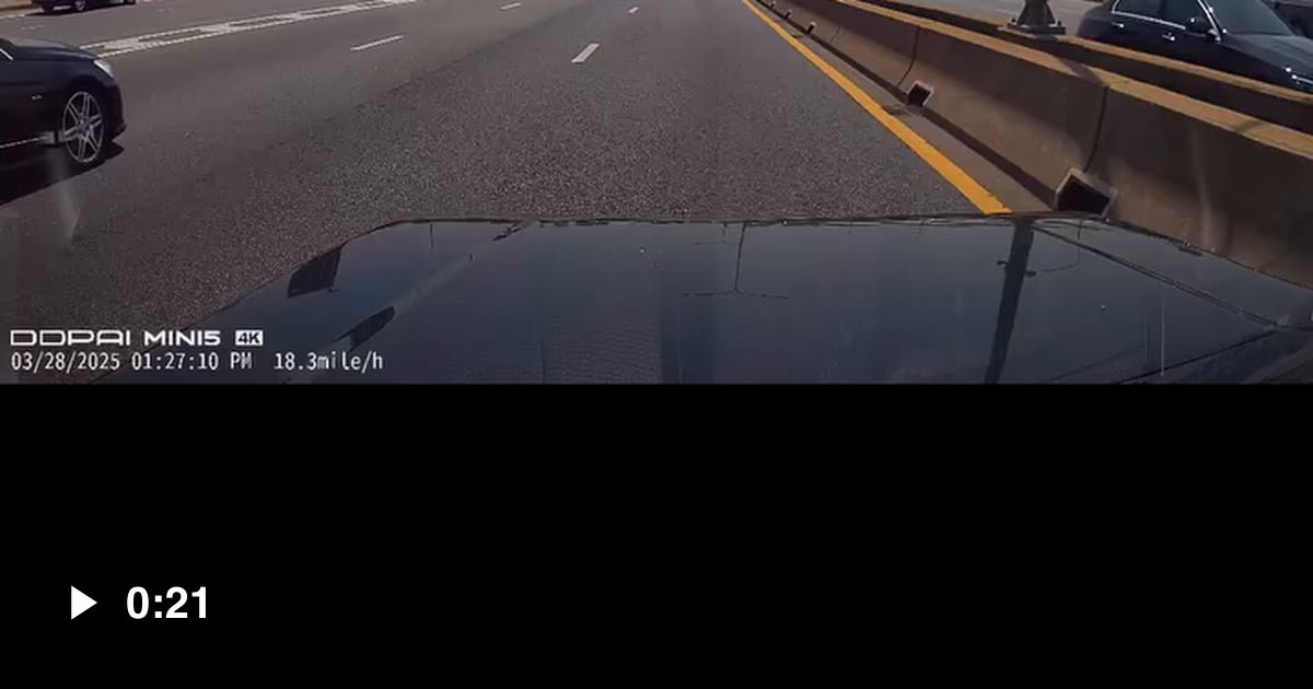 Building in Bangkok falls down during earthquake. - 9GAG