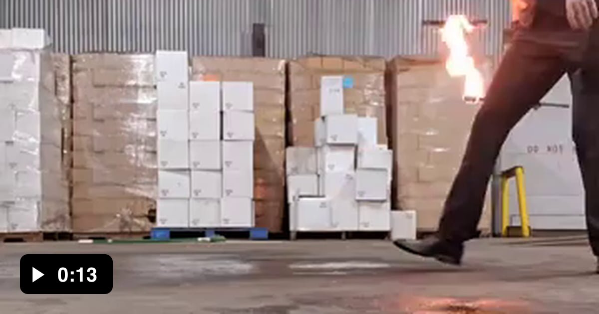 Bringing the heat with this fire performance - 9GAG