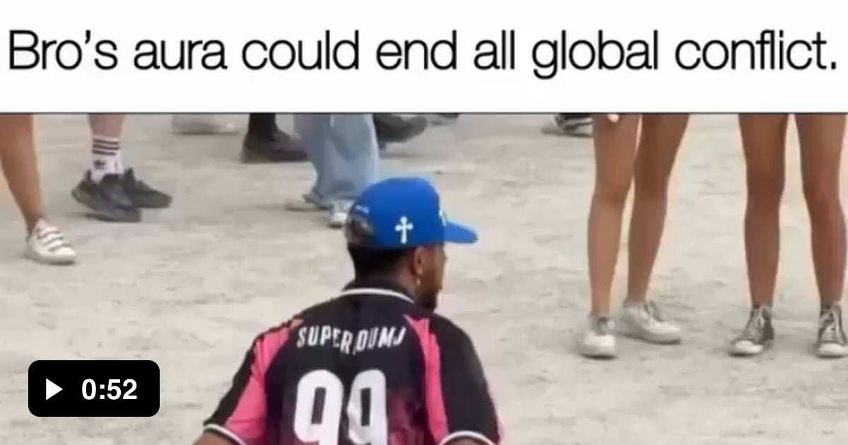 Getting the whole crowd on their feet - 9GAG