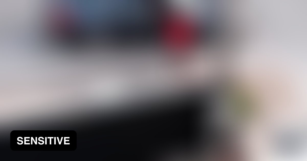 Drone operator assists police in apprehending a suspect after witnessing an alleged drug deal - 9GAG