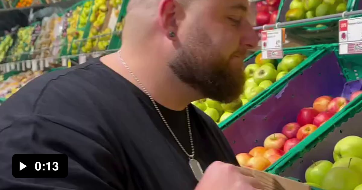 Im just here for the Plot! The Plot: - 9GAG