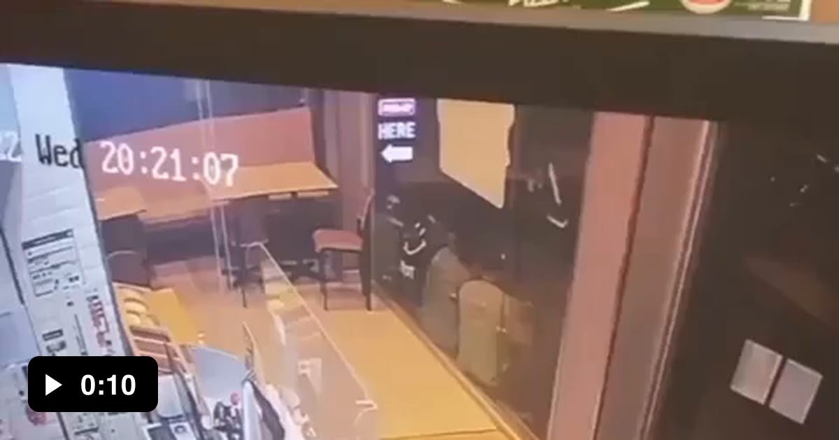 Pizza delivery challenge accepted - 9GAG