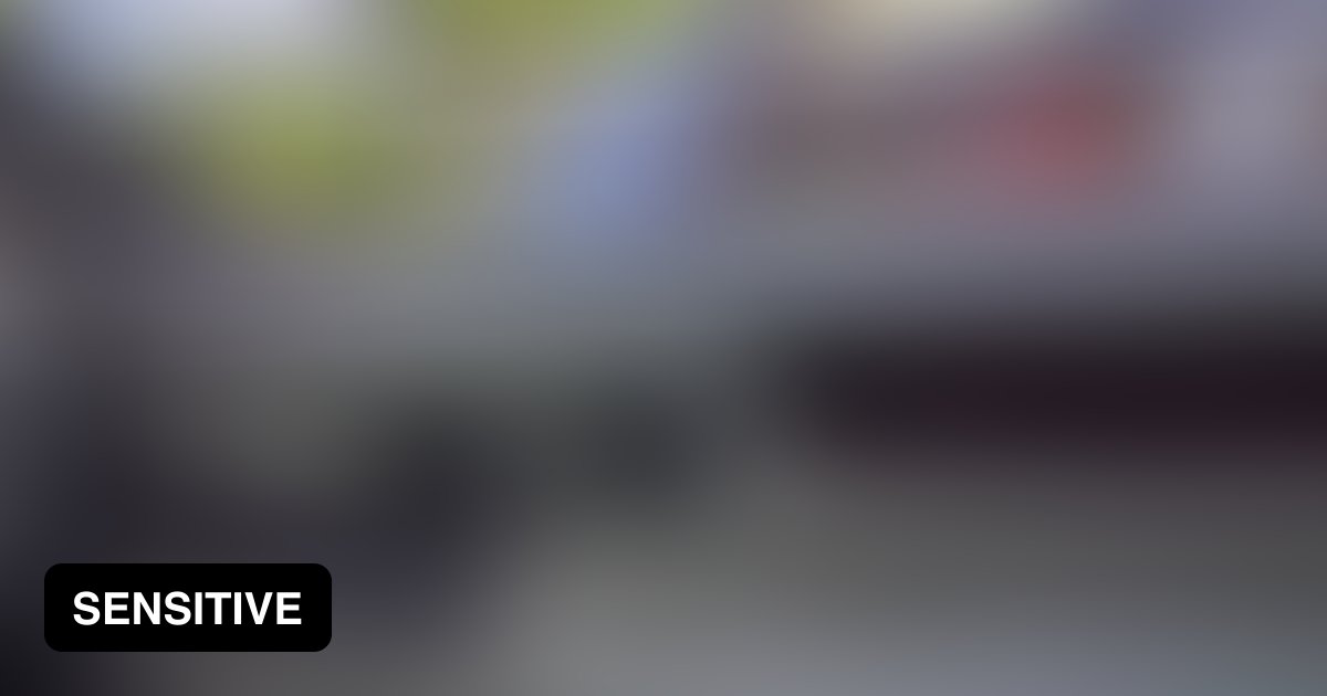 Lady gets herself into a bit of a pinch while road raging. - 9GAG