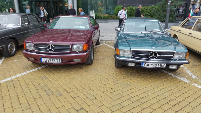 Mercedes 560 SEC W126 (1988) and SLC W107 2.8l (1981) - 9GAG