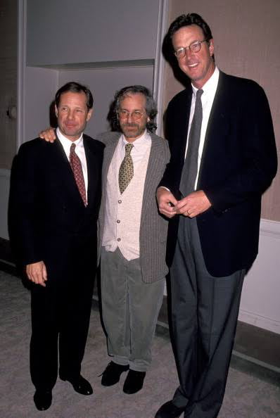 Why did nobody ever tell me Michael Crichton was 209cm tall. Bro wrote ...