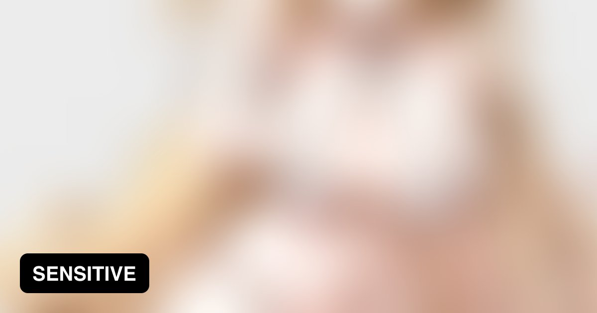 Phoebe's thicc body - 9GAG