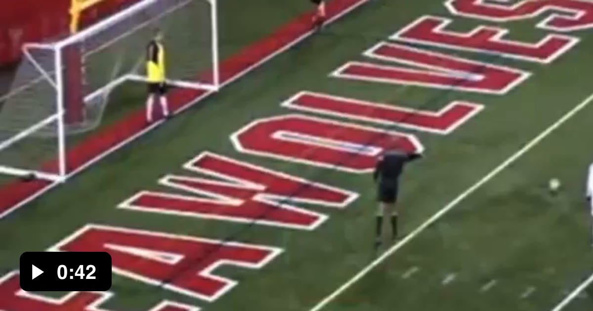 No sound but funny - 9GAG