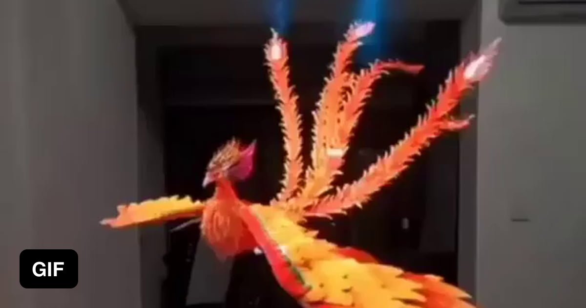 A 3D LED Fan projector in action - 9GAG