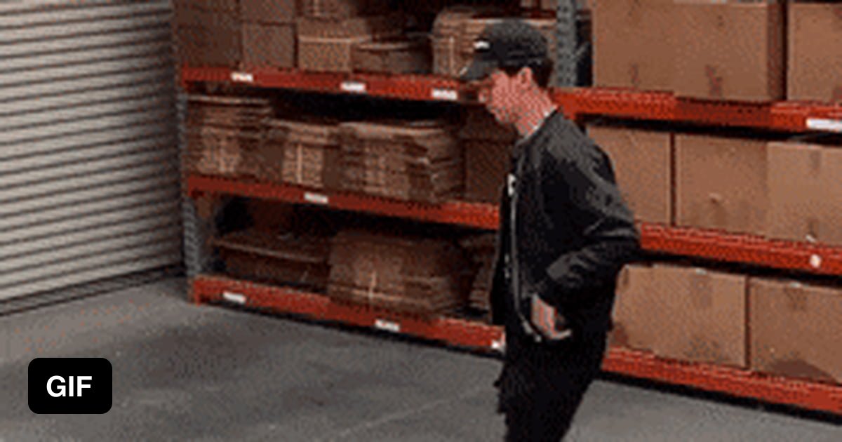 Some very slick dance moves. - 9GAG