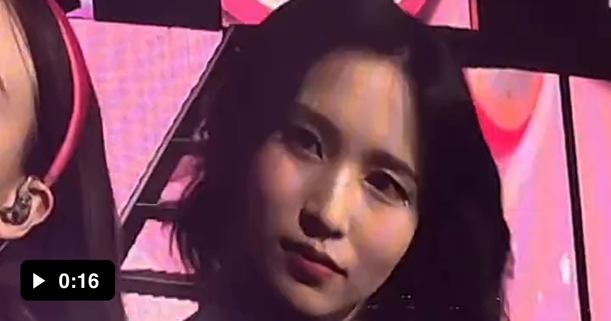 Mina going crazy - 9GAG