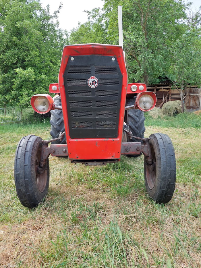 Old workhorse IMT Rakovica 540 - 9GAG