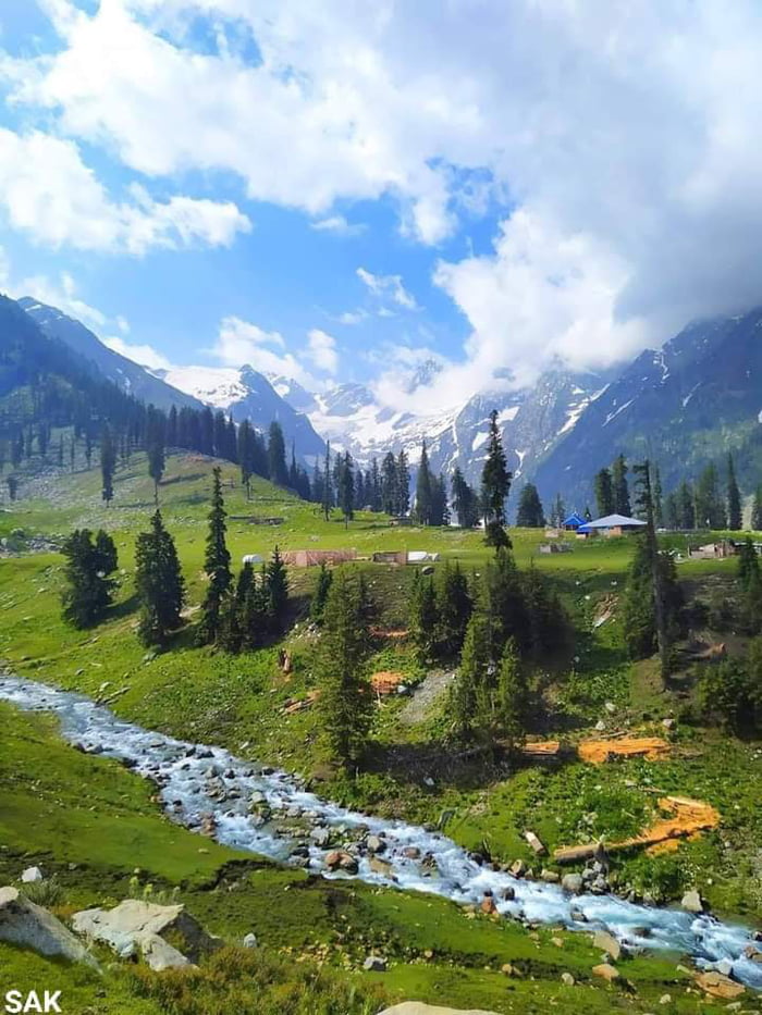Jahaz Banda swat Pakistan - 9GAG