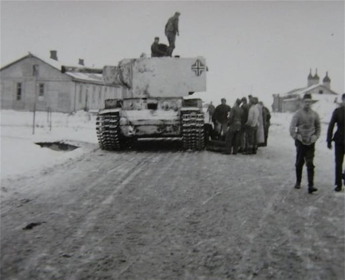 Whitewashed Red Army heavy assault tank KV-2 captured and pressed into ...