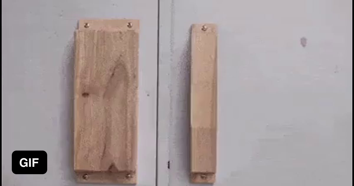 A demonstration on how an Ancient Egyptian lock would work - 9GAG