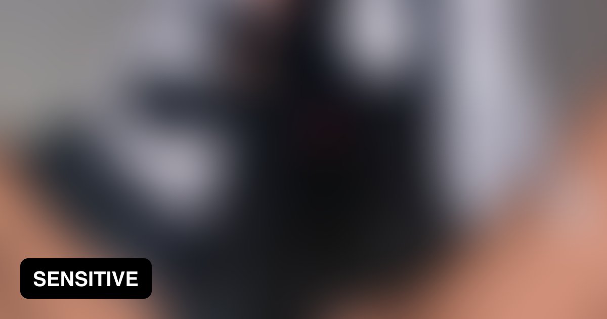 Do you have anything better for her to suck? (M.S.Paint panties for the algorithm) - 9GAG