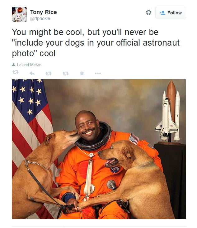 NFL draftee and US astronaut Leland Melvin snuck his two rescue dogs ...