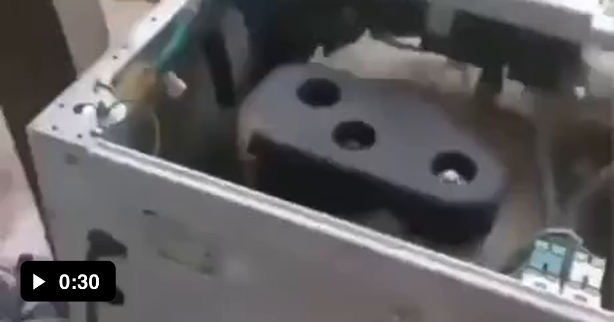 Bbbdddbbdddd bddddbdbdbdbdbd `\~(×_÷)~\, `\~(×_÷)~\, `\~(×_÷)~\, - 9GAG