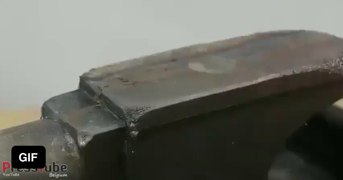 Balls Deep or smth ( tungsten ball at 1000º) - 9GAG