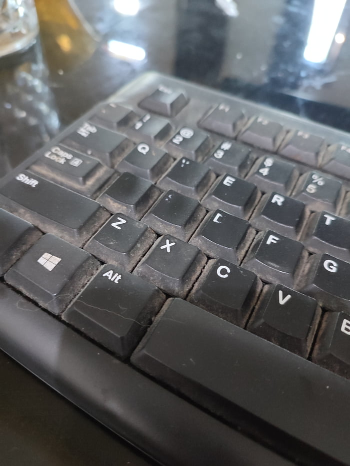 My 5 dollar logitech keyboard finally dead after 12 years, so many gaming moment comes from with ...