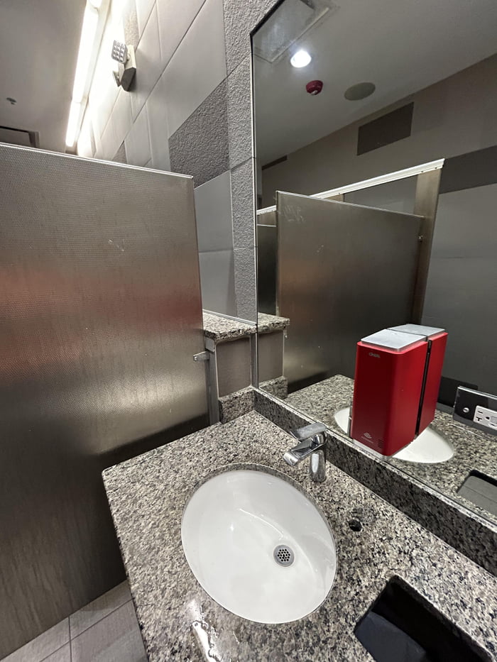 Can say a crappy design? You can see inside the toilet stall when you ...