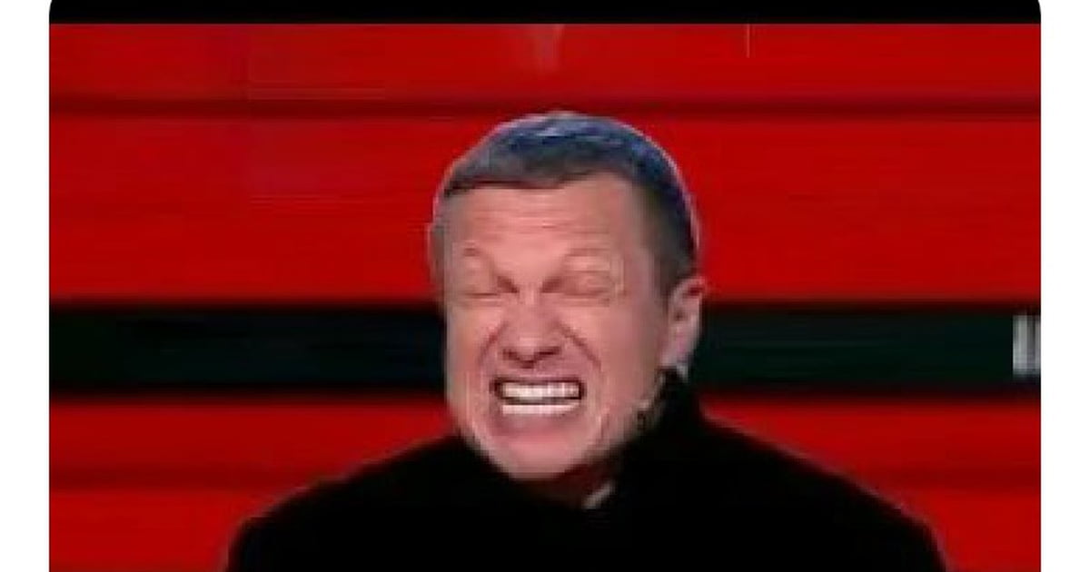 Look...no strings attached!! - 9GAG