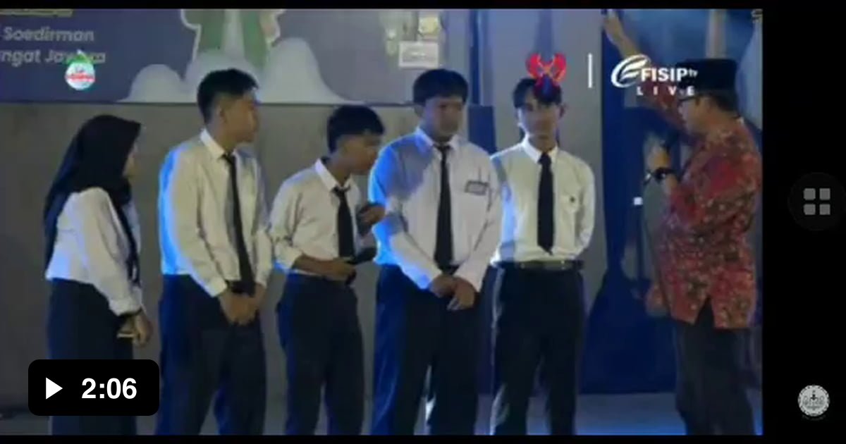 Bupati Banyumas Bpk Husein dari PDIP kena mental - 9GAG