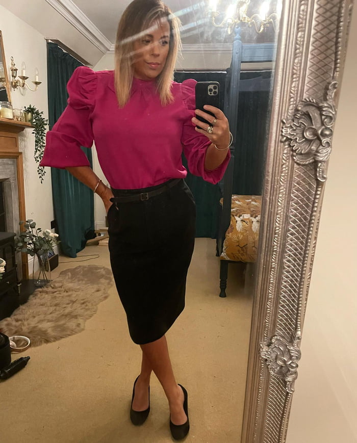Mirror Selfie 9gag