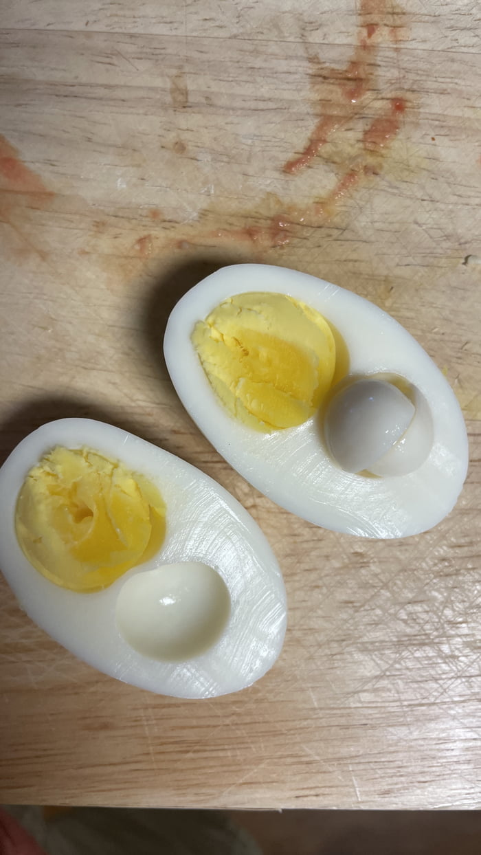 Double egg - 9GAG