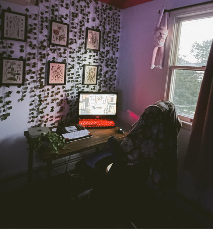 Little writing corner - still a work in progress - 9GAG