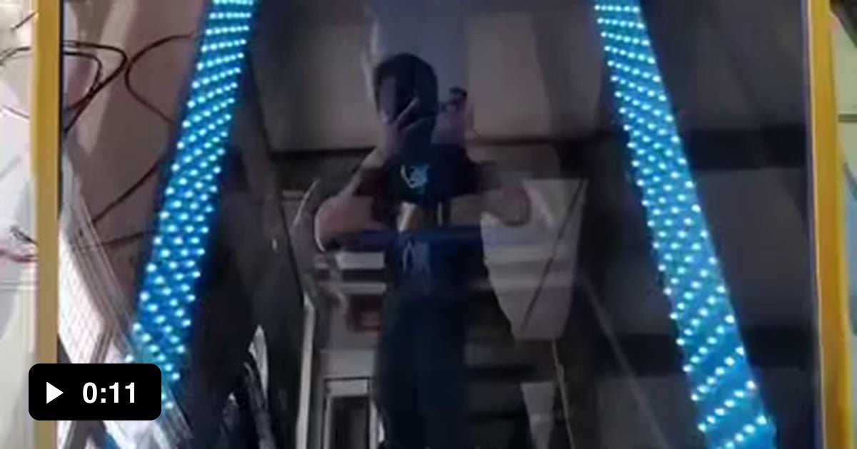 Infinite loop with plane Mirror - 9GAG