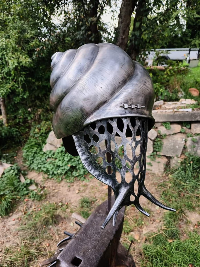 Fancy a snailhelmet? Radenthalas armory... - 9GAG