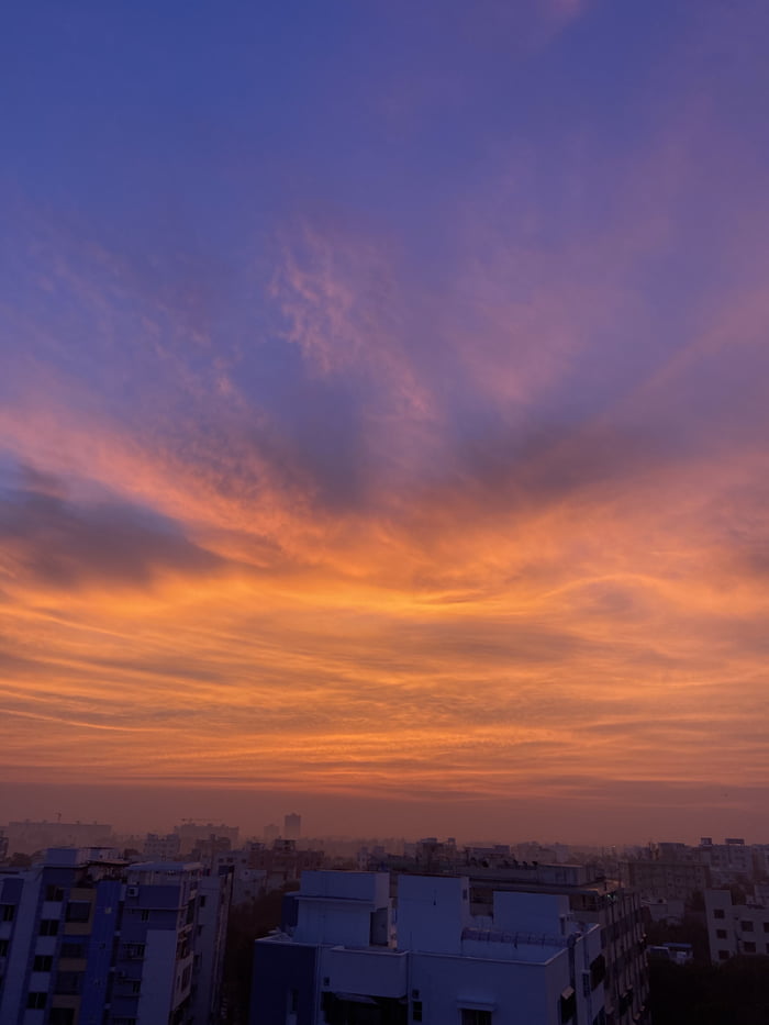 12 January Morning, India.. What a view to wake up to!! - 9GAG