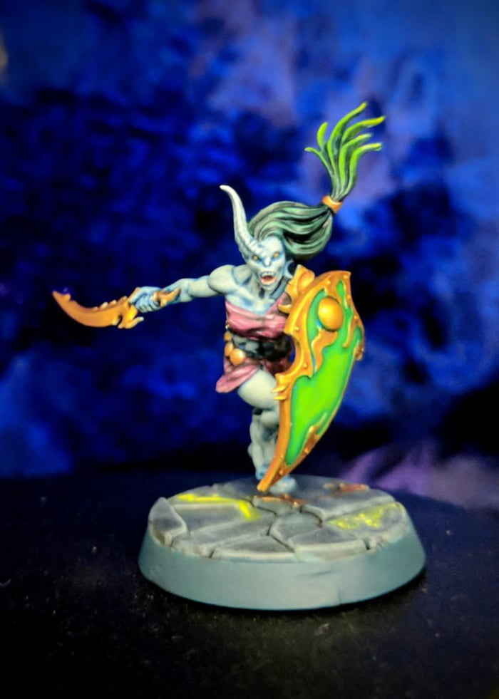 First painting project of the year, Narvia the Slaazeentchinite. - 9GAG
