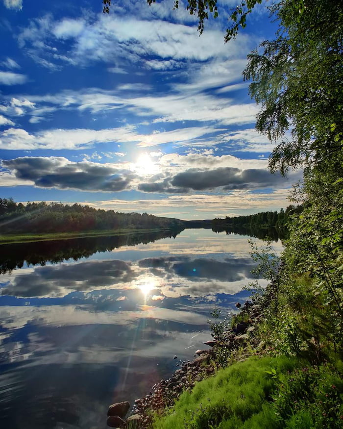 Ivalo river during nightless night in Finland - 9GAG