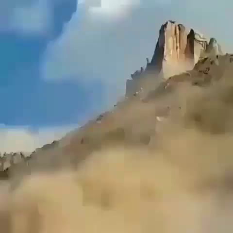 The fall of a mountain in Kyrgyzstan. - 9GAG