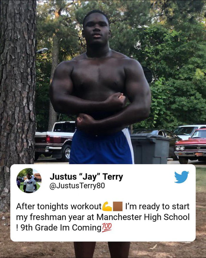 14 year old Justus Terry is 195 cm and 118 kg. - 9GAG