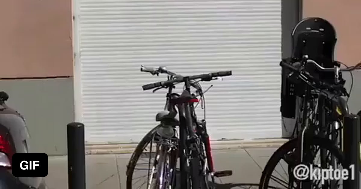 Awesome stop motion street art - 9GAG