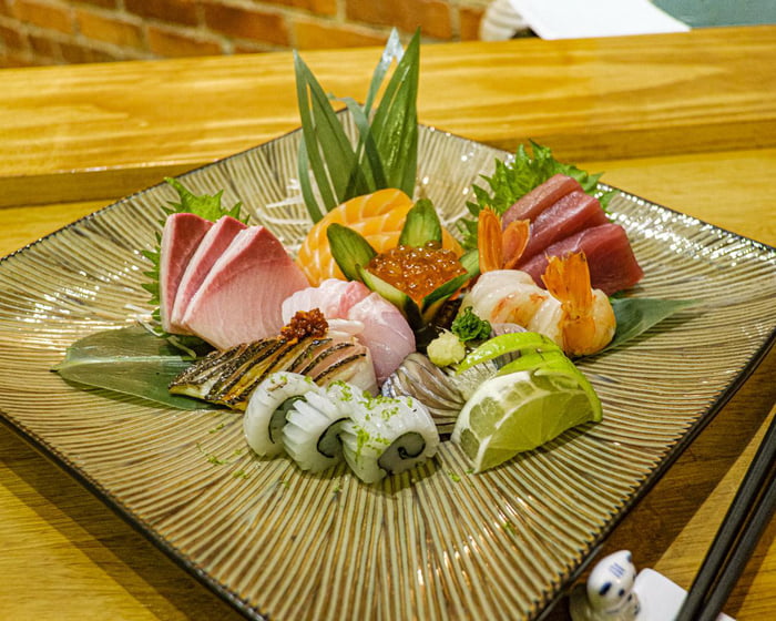 Sashimi Omakase - 9GAG