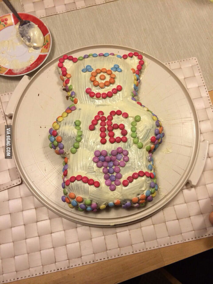 Yes, that's a Teddy bear Birthday cake with a dick - 9GAG