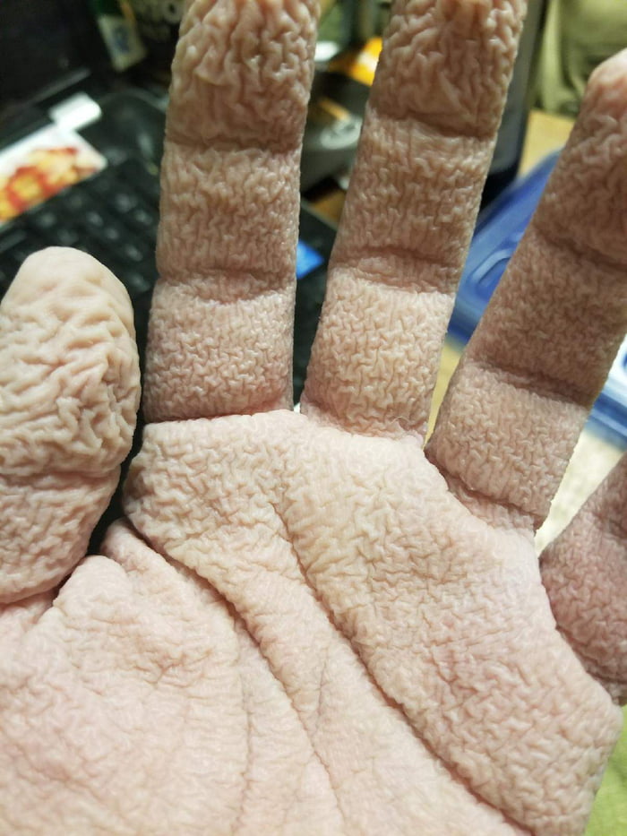 Finger Yourself Till Your Fingers Turn Wrinkly 9GAG
