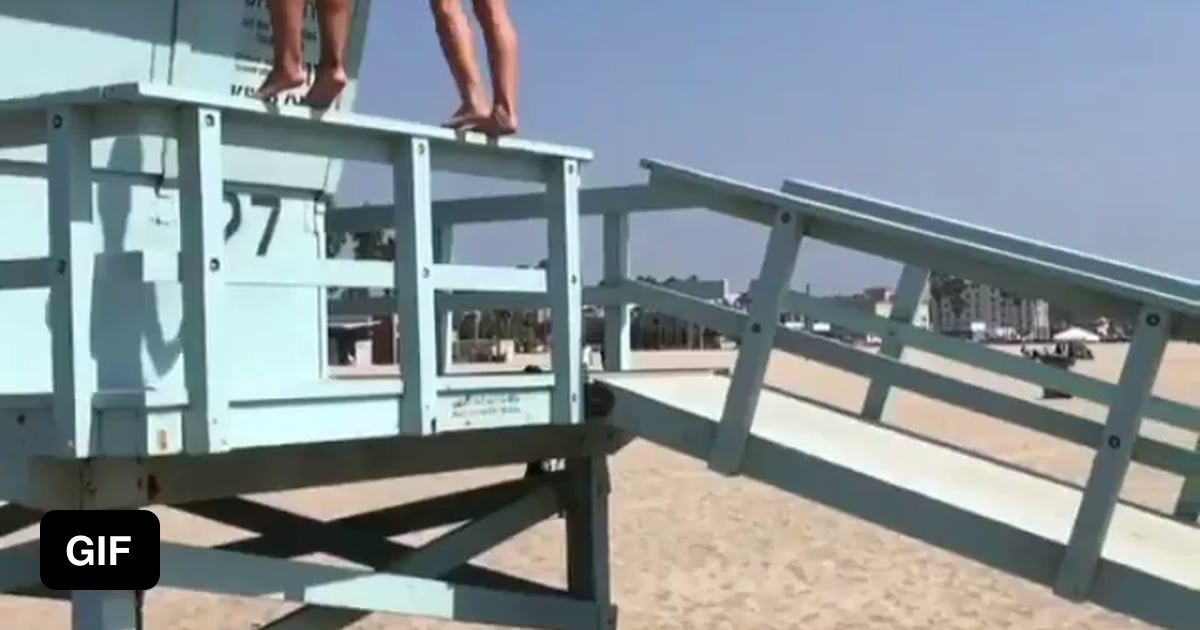 Synchronized backflip - 9GAG